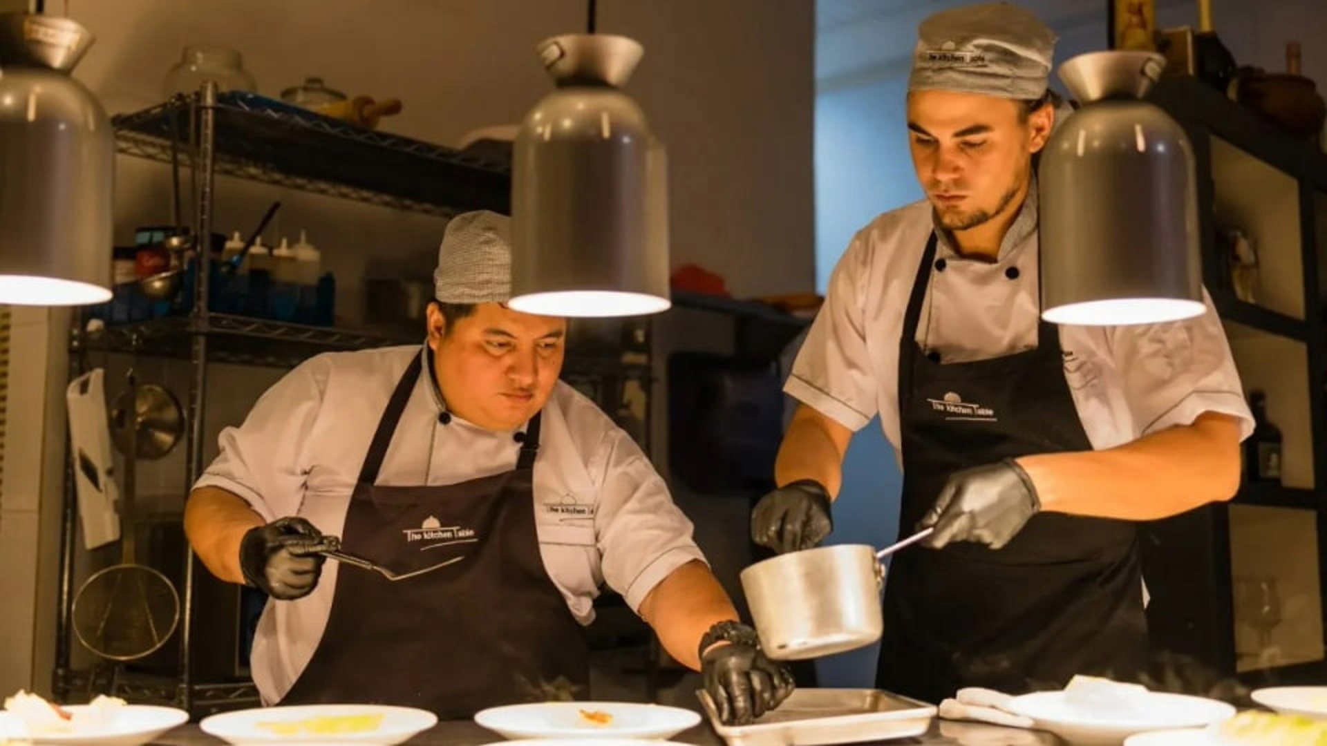 Explore the enchantment of Aruba